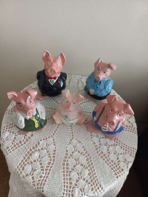 Porcelain & Ceramic - 5 WADE PIGS MONEY BOXES for sale in Cape Town (ID ...